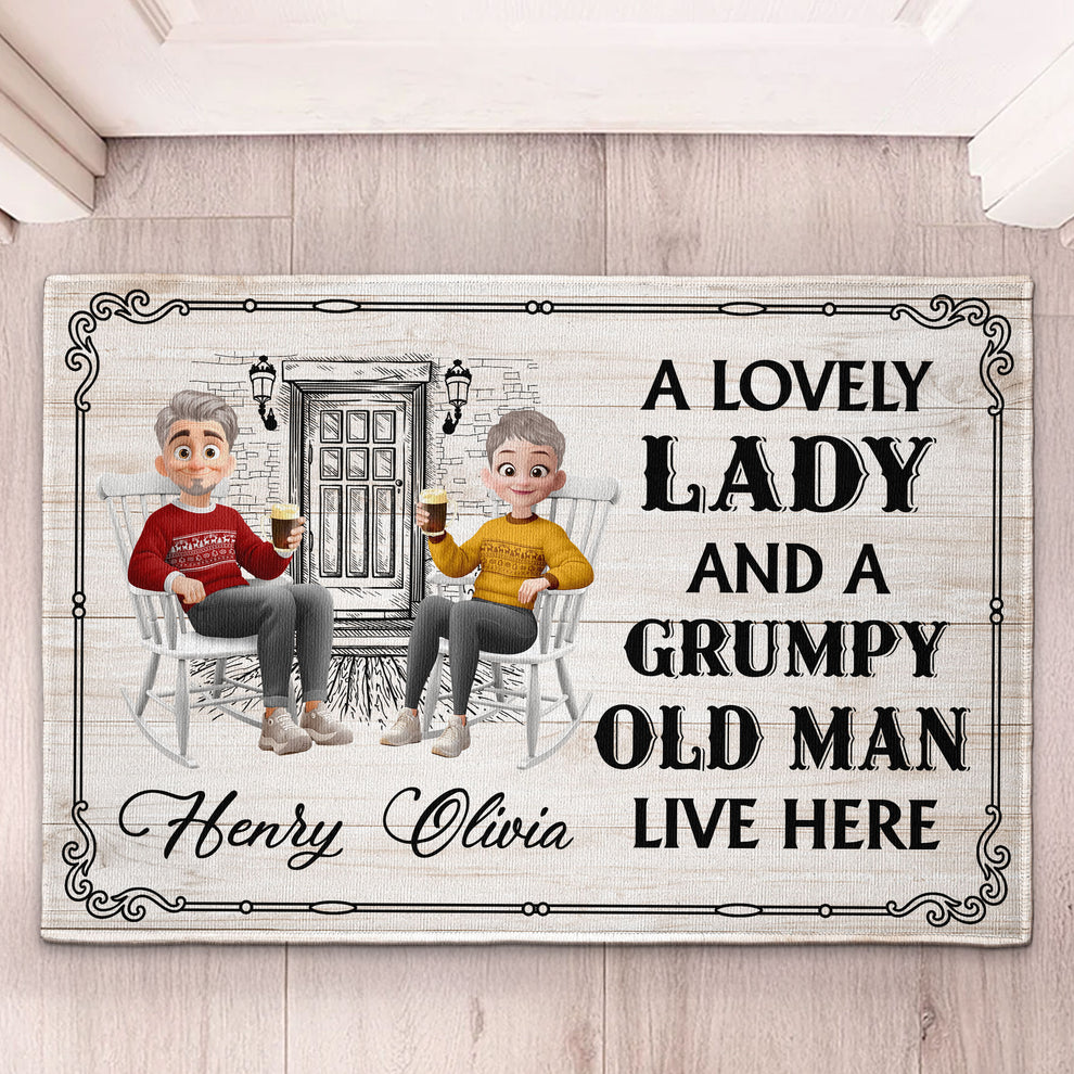 Family Couple A Lovely Lady And A Grumpy Old Man Live Here - Personali ...