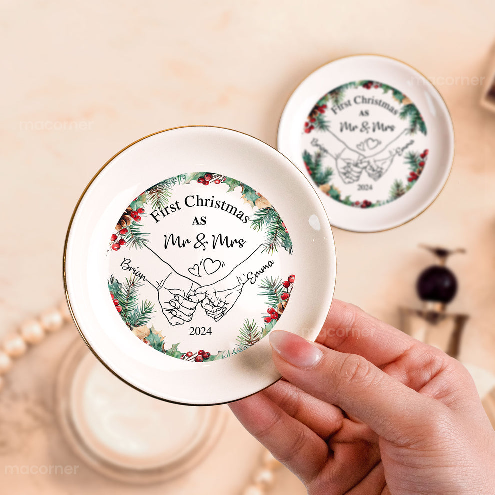 First Christmas As Mr & Mrs - Personalized Jewelry Dish – Macorner