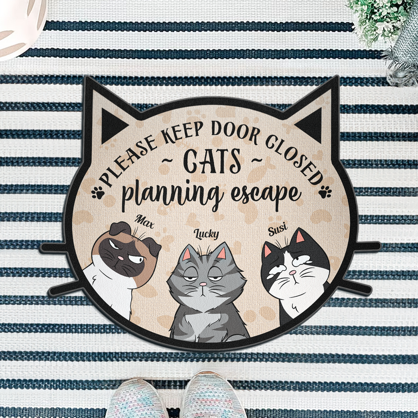 Please Keep Door Closed Cats Planning Escape - Personalized Doormat ...