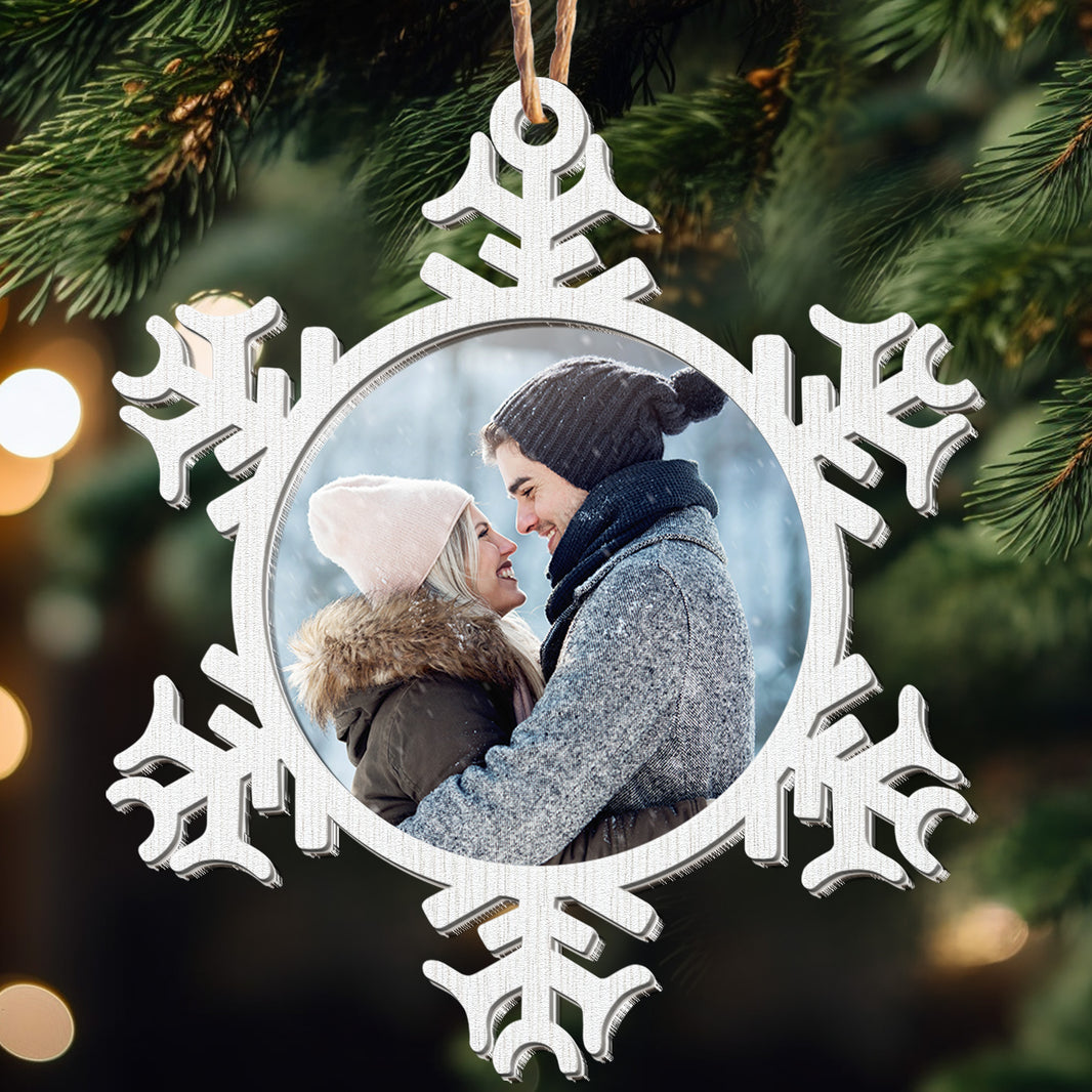 Wood And Acrylic Ornament – Macorner