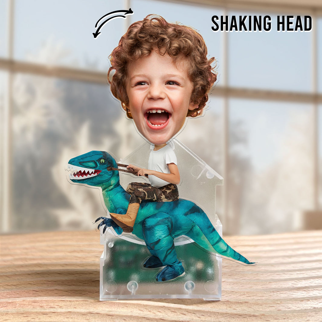 Standee – Macorner